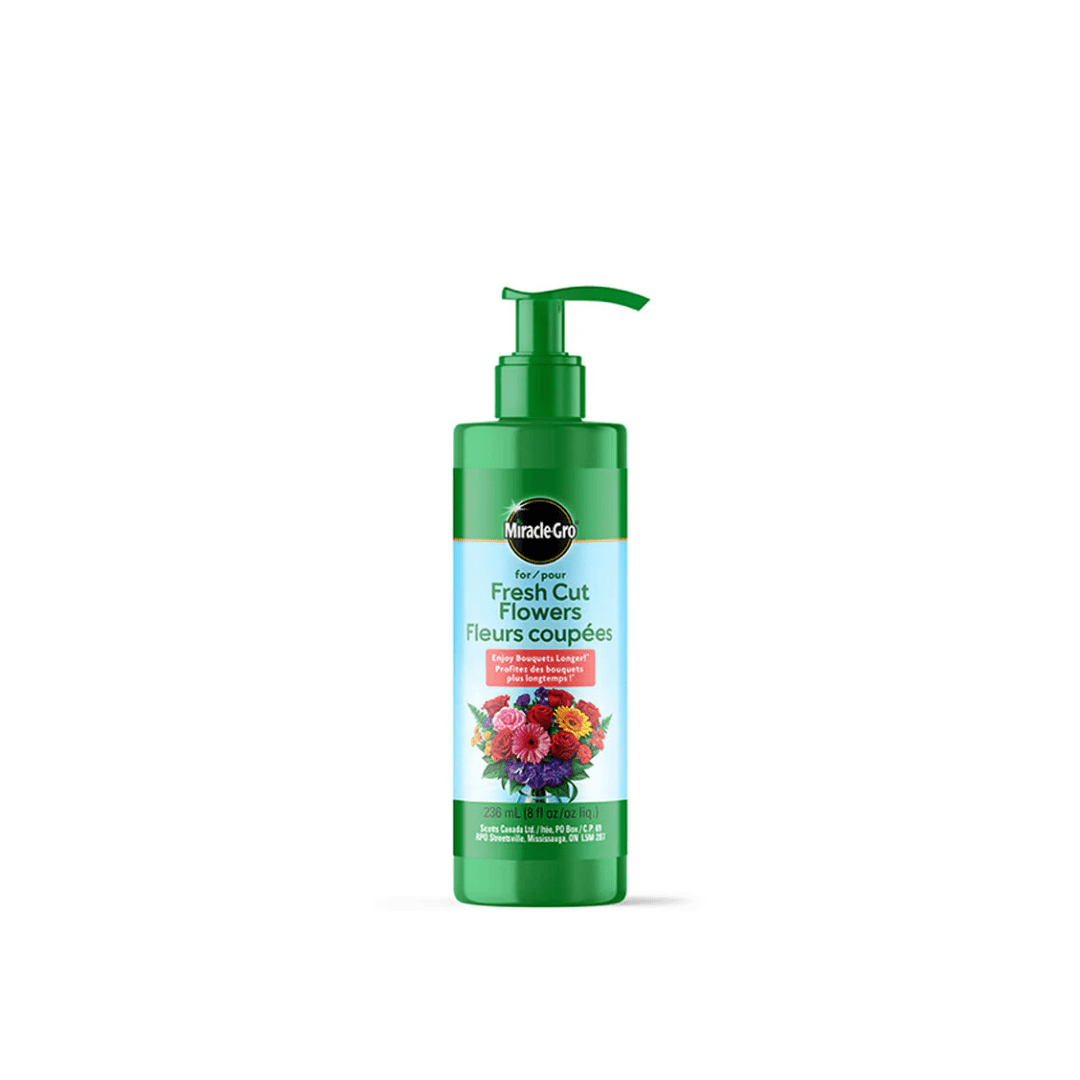 Miracle-Gro® for Fresh Cut Flowers 236ml | 8oz - Ritchie Feed & Seed Inc.