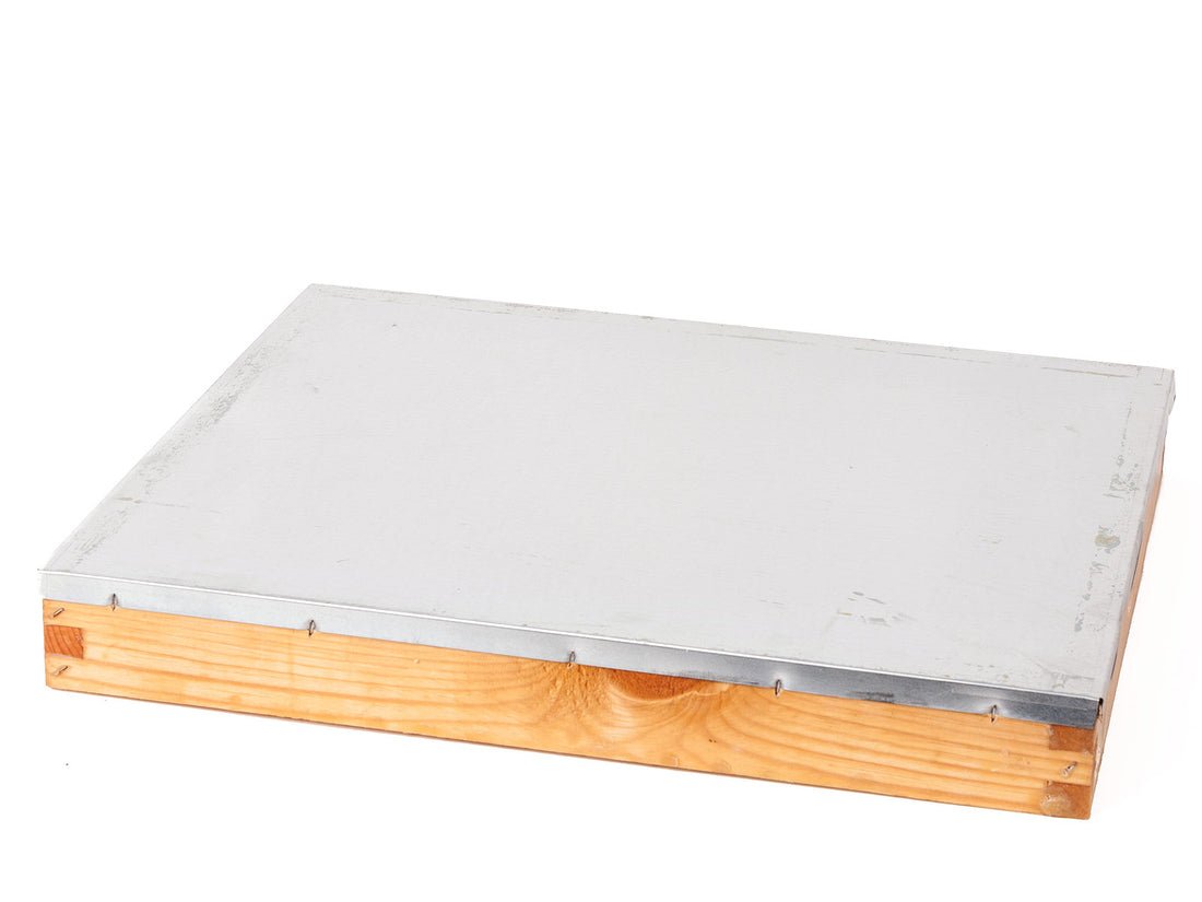 Hive Outer Cover with Galvanized Metal (Roof) - Ritchie Feed & Seed Inc.