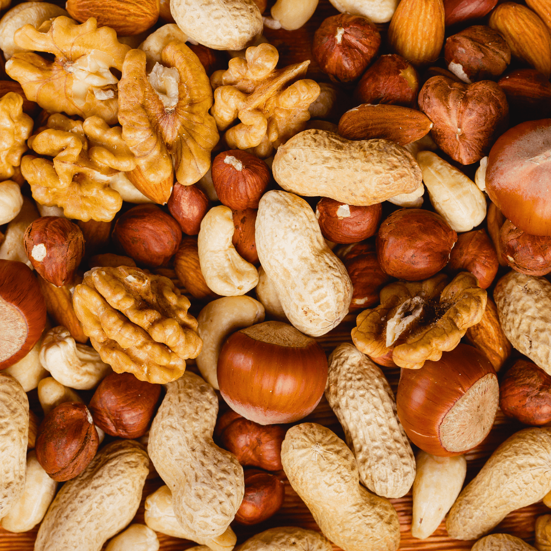 Royal Jubilee Nutty Buffet - Ritchie Feed & Seed Inc.